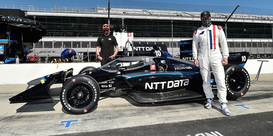 NASCAR Legend Johnson Exceeds All Expectations – Including His Own – in ...